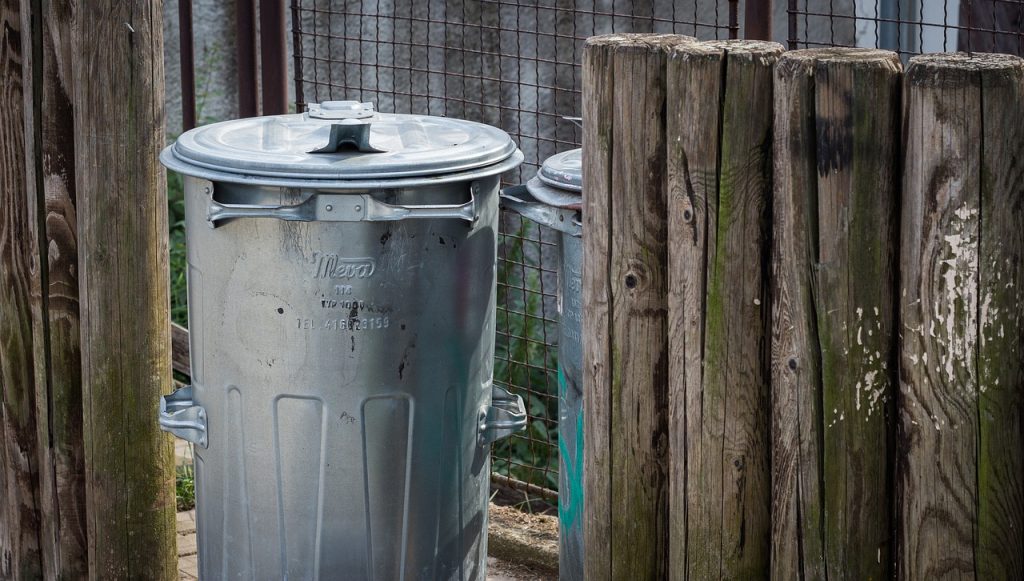 Do Aluminum Garbage Cans Protect Against an EMP? – Newbie Prepper